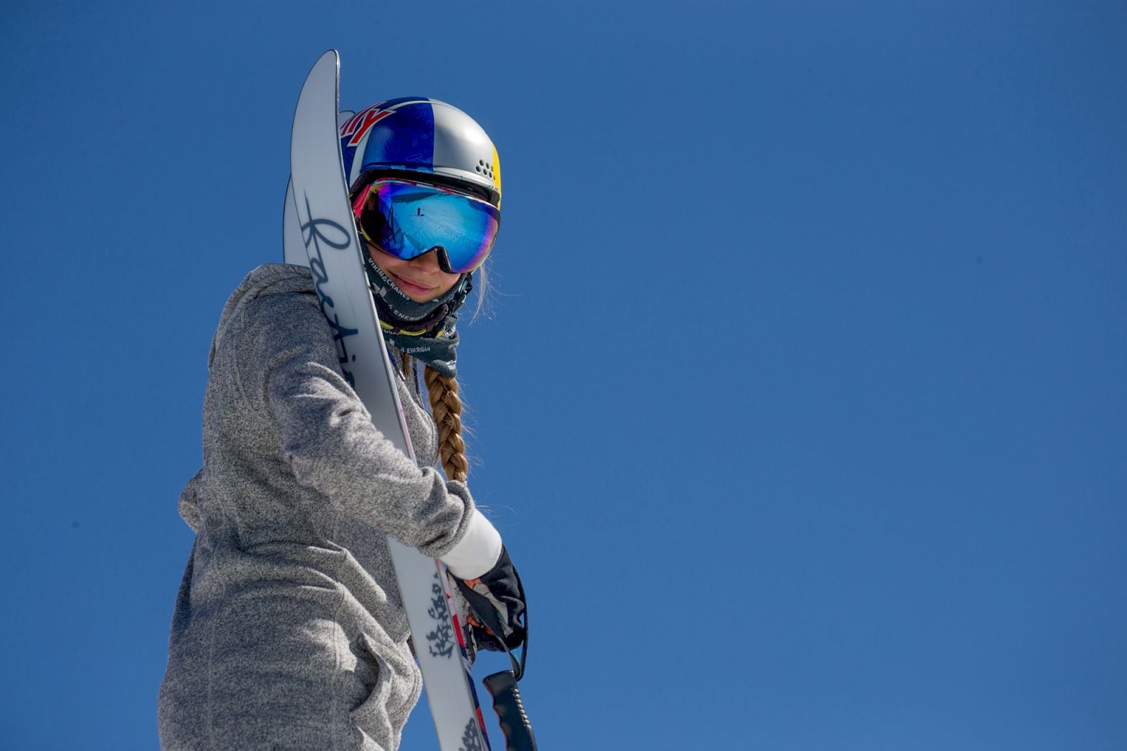 Kelly Sildaru – Fenomenet från Estland - Åka Skidor