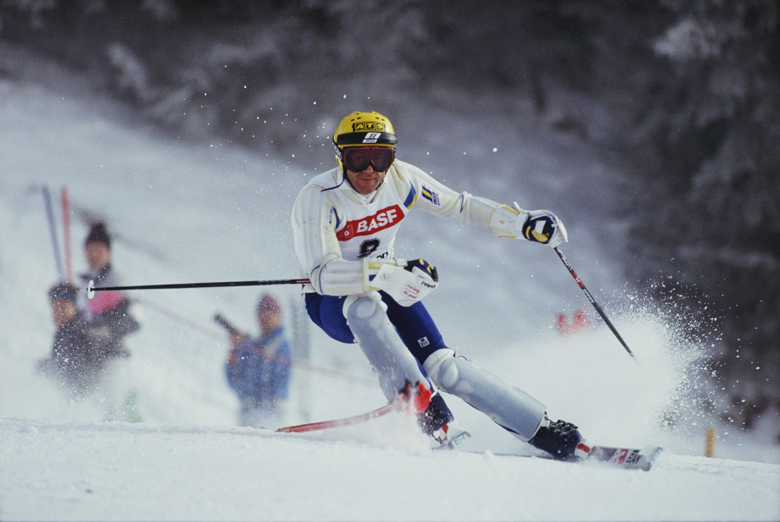 Elan dammar av Ingemar Stenmarks gamla skidor - Åka Skidor